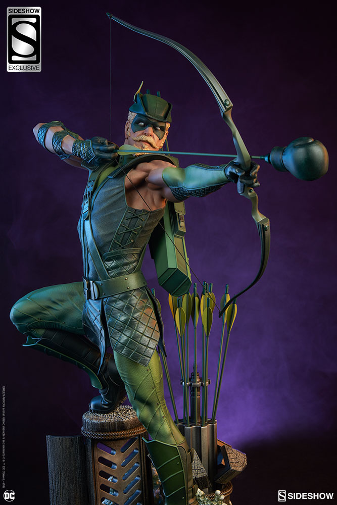Green Arrow Premium Format Figure (Sideshow Collectibles)