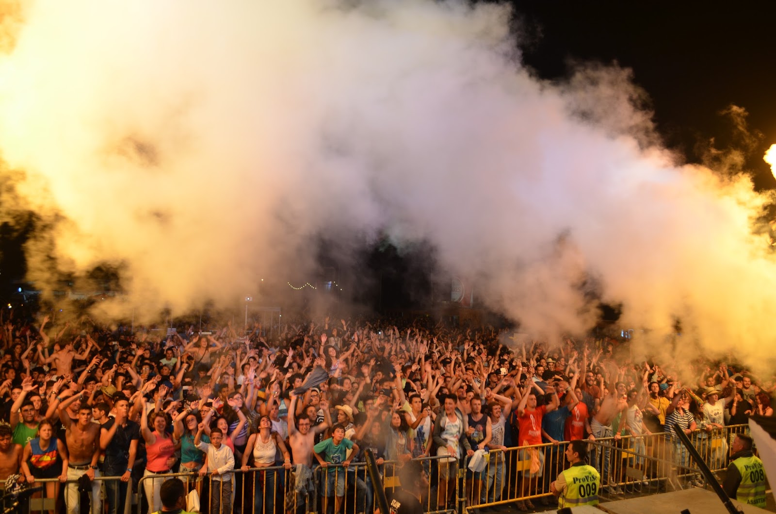 EM CONTAGEM DECRESCENTE PARA A GRANDE FESTA DO CHICHARRO ~ Um Olhar ...