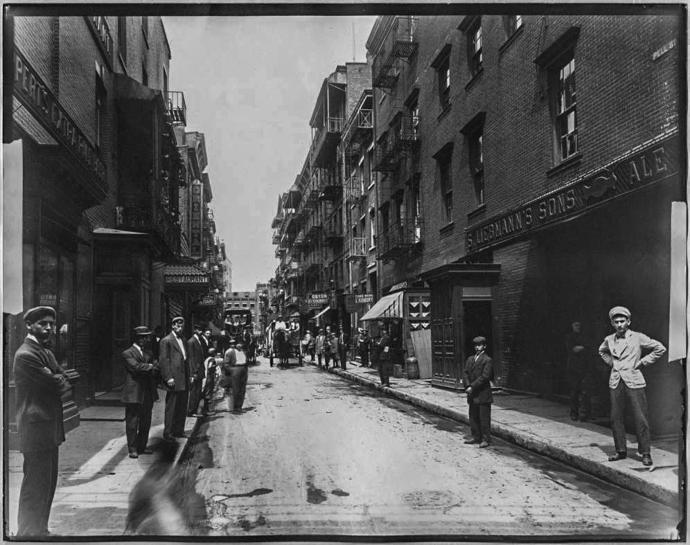 Pell Street, New York, circa 1900 ~ vintage everyday