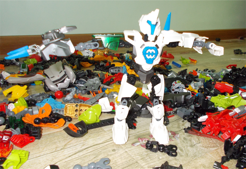 Sonic And Shadow: Vand Hero Factory STORMER 3.0