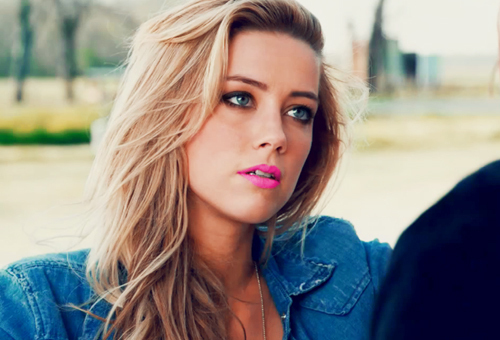 Sweet Girl: Documentário do dia: Febre das loiras!