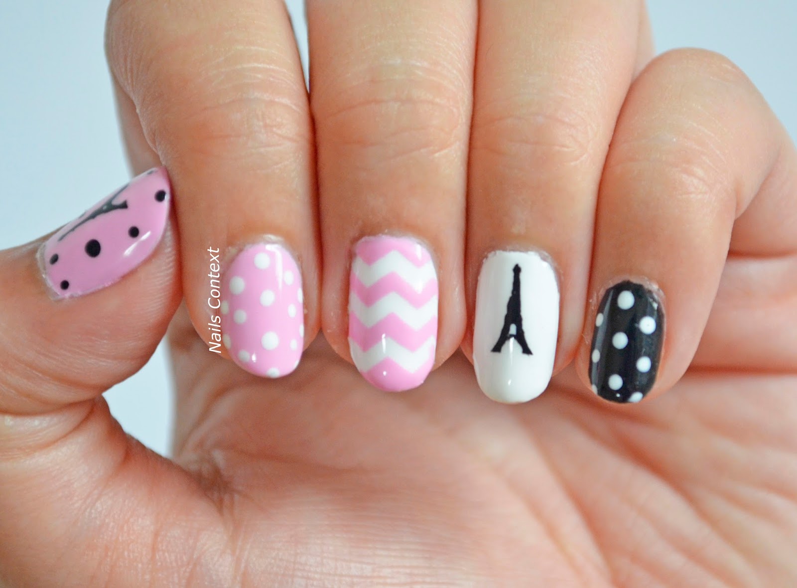 Nails Context: Paris: Eiffel Tower