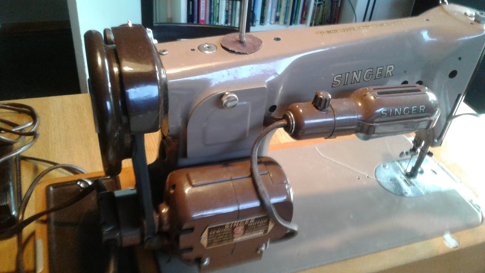RustyDaytrips.nl: 1956 Aluminium Singer 201K Sewing machine