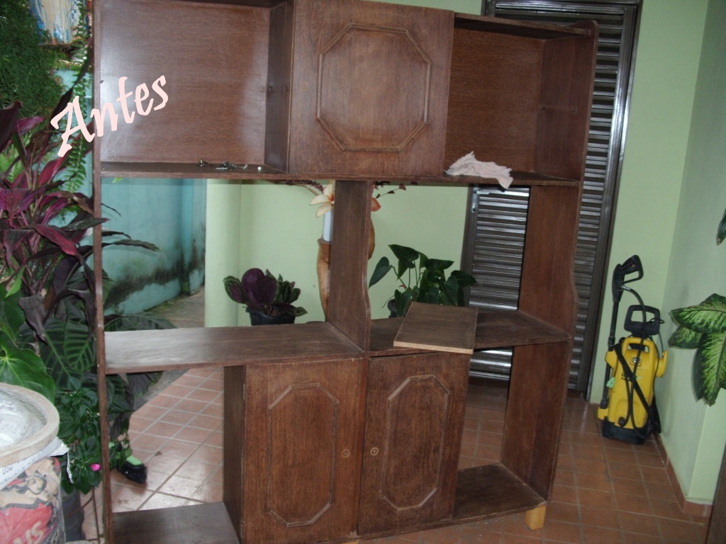 Maria Joaquina: Como restaurar móveis antigos em casa mesmo