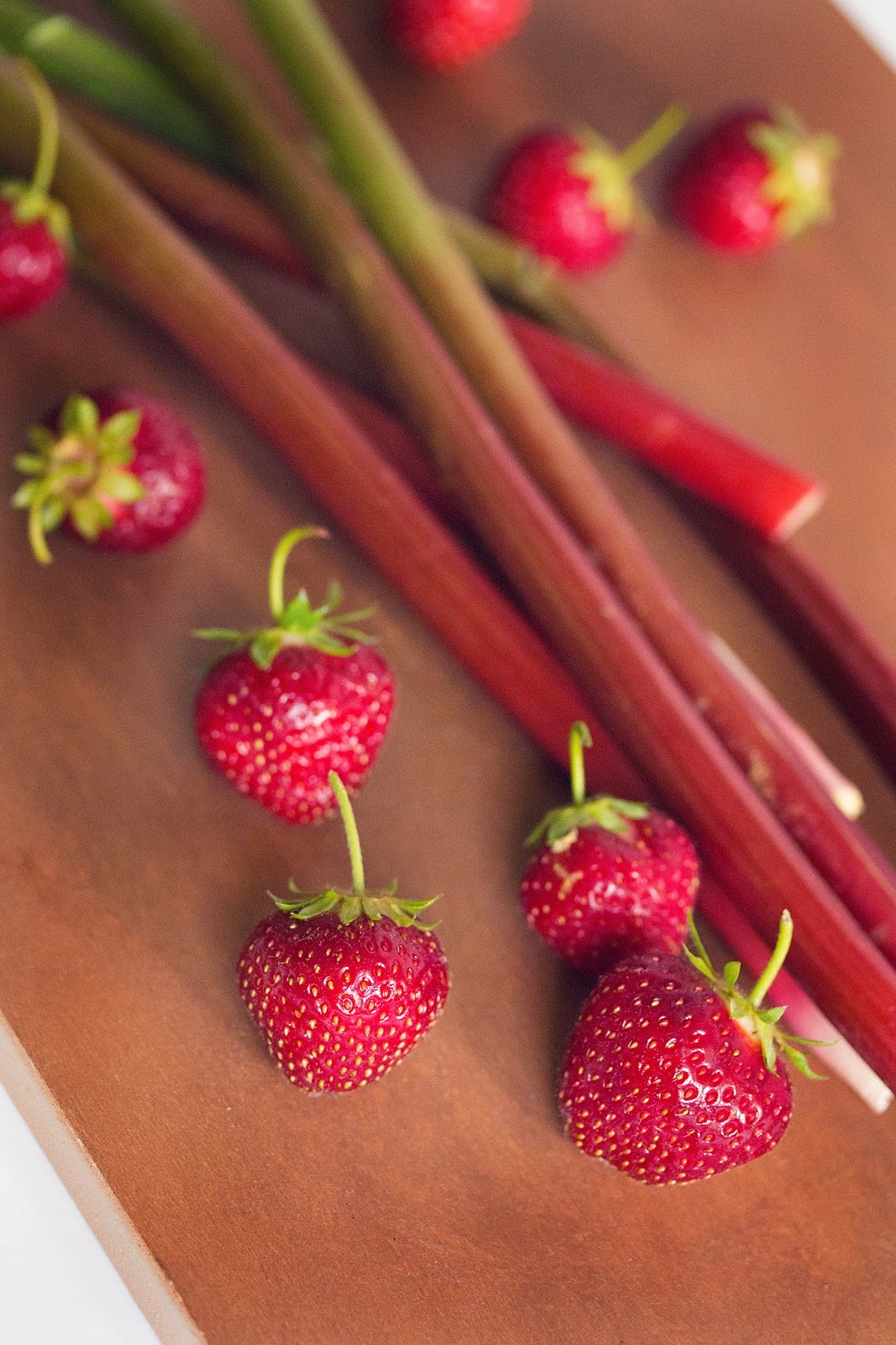 maede.for.you.: Strawberry Rhubarb Crisp Bars