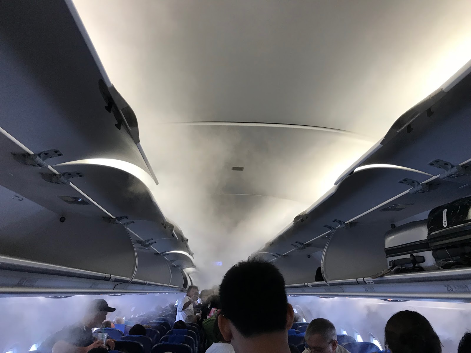 Philippine Airlines/PAL Express Flight Review: Caticlan to Manila (A320 ...