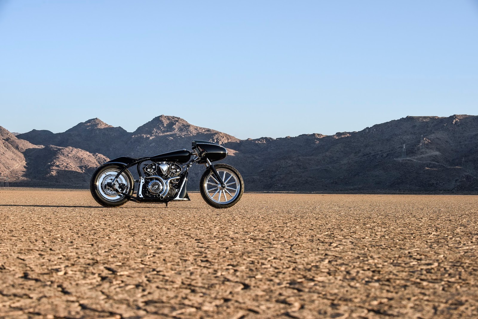 Racing Cafè: Indian Scout "Black Bullet" 2015 by Jeb Scolman