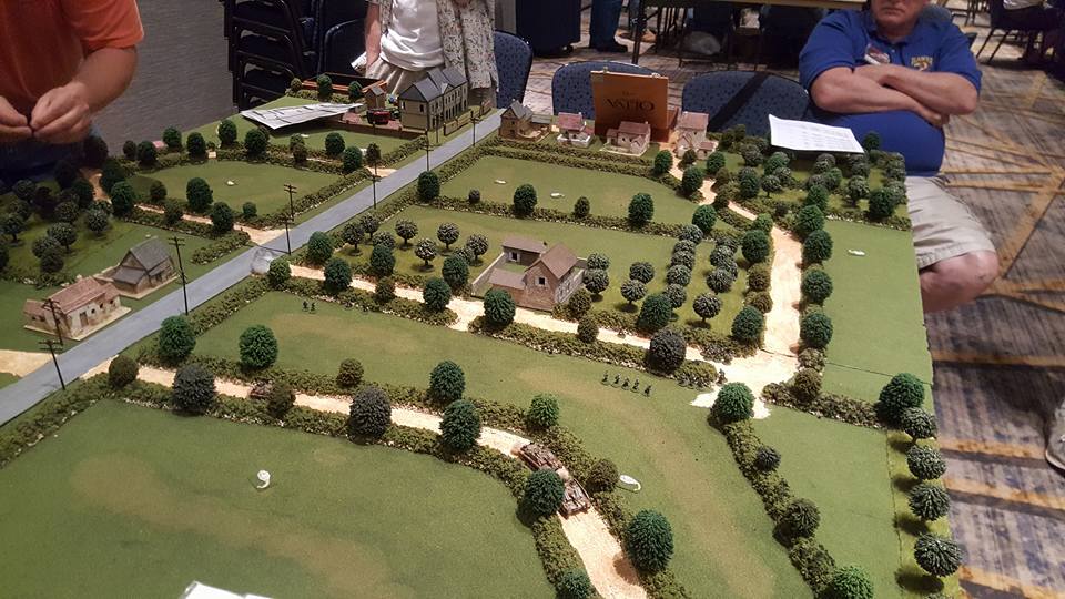 The Bustle Rack: May 2016