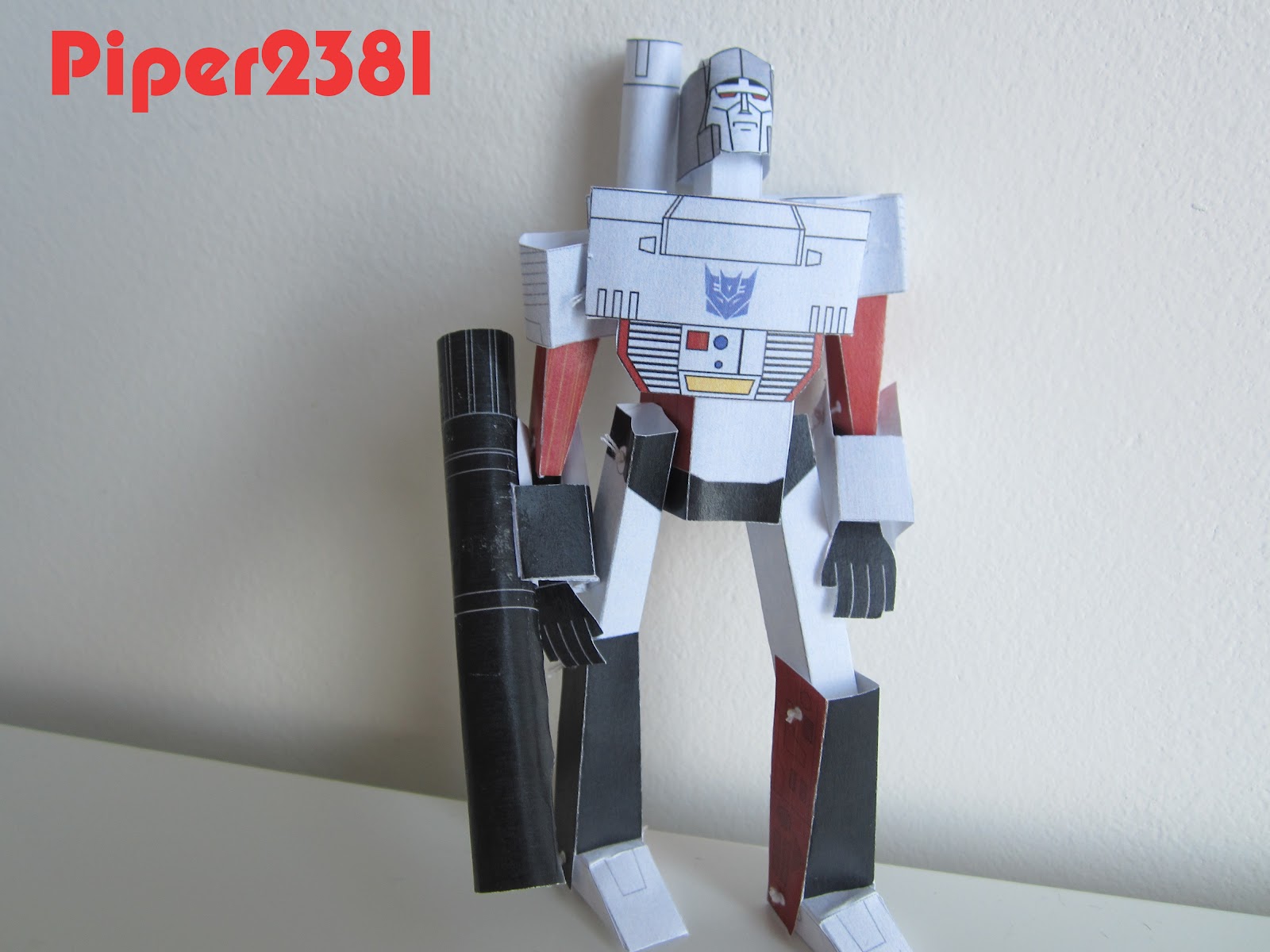 Piper2381: Megatron Papercraft