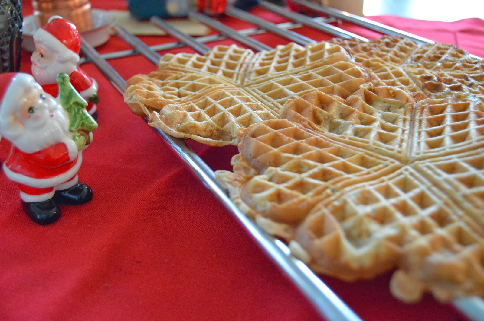 Heitmat: Vafler til julebrunsj