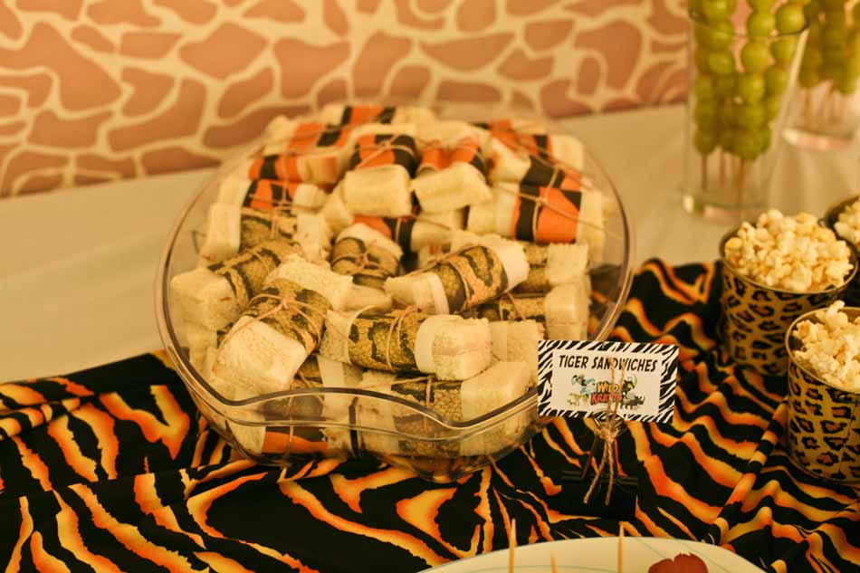 SCRAPPING NOMAD: Wild Kratts Party - the food