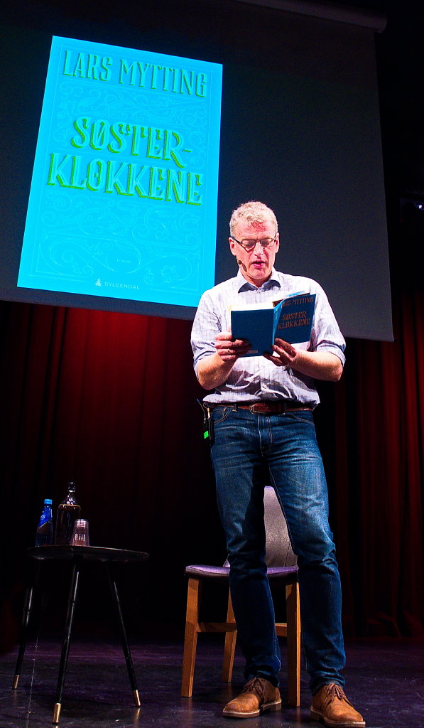 Reading Randi: Tanker om bok - Lars Mytting: Søsterklokkene