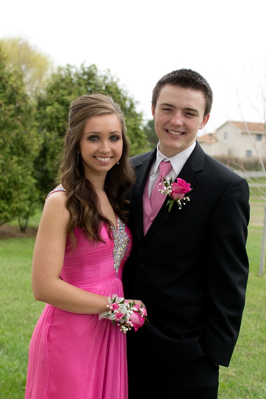 The Sew*er, The Caker, The CopyCat Maker: Prom Pics