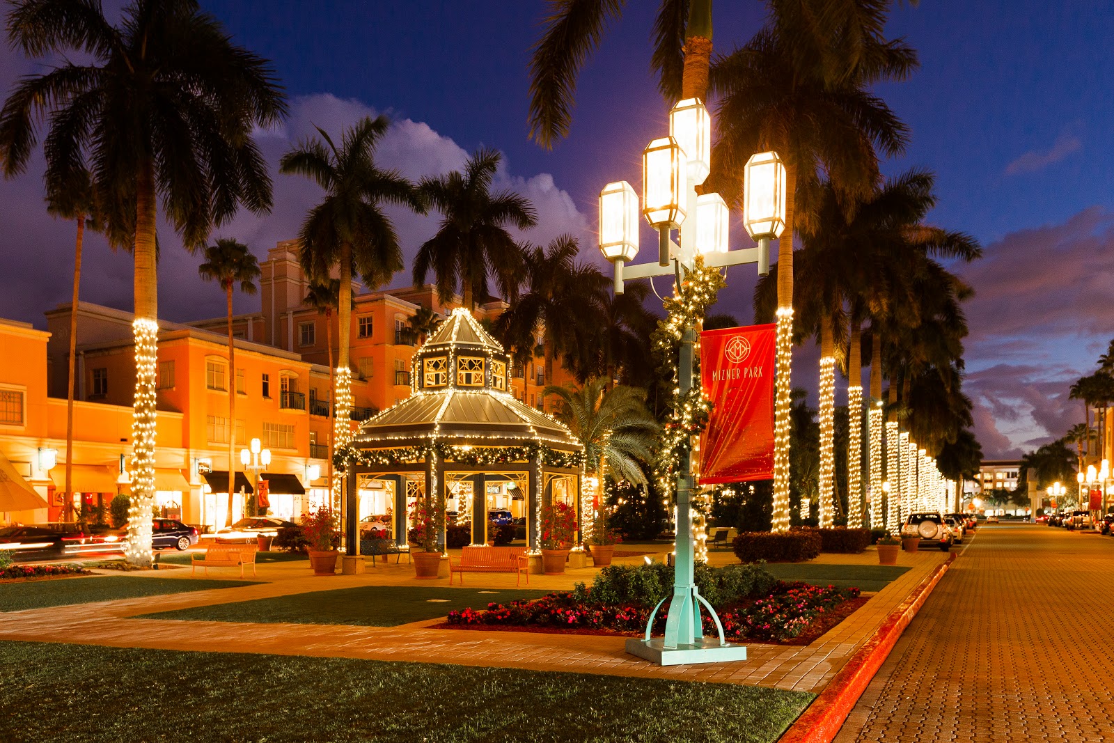 Stephen Flint Photography: Mizner Park - Holiday Shoot - December 14th 2012