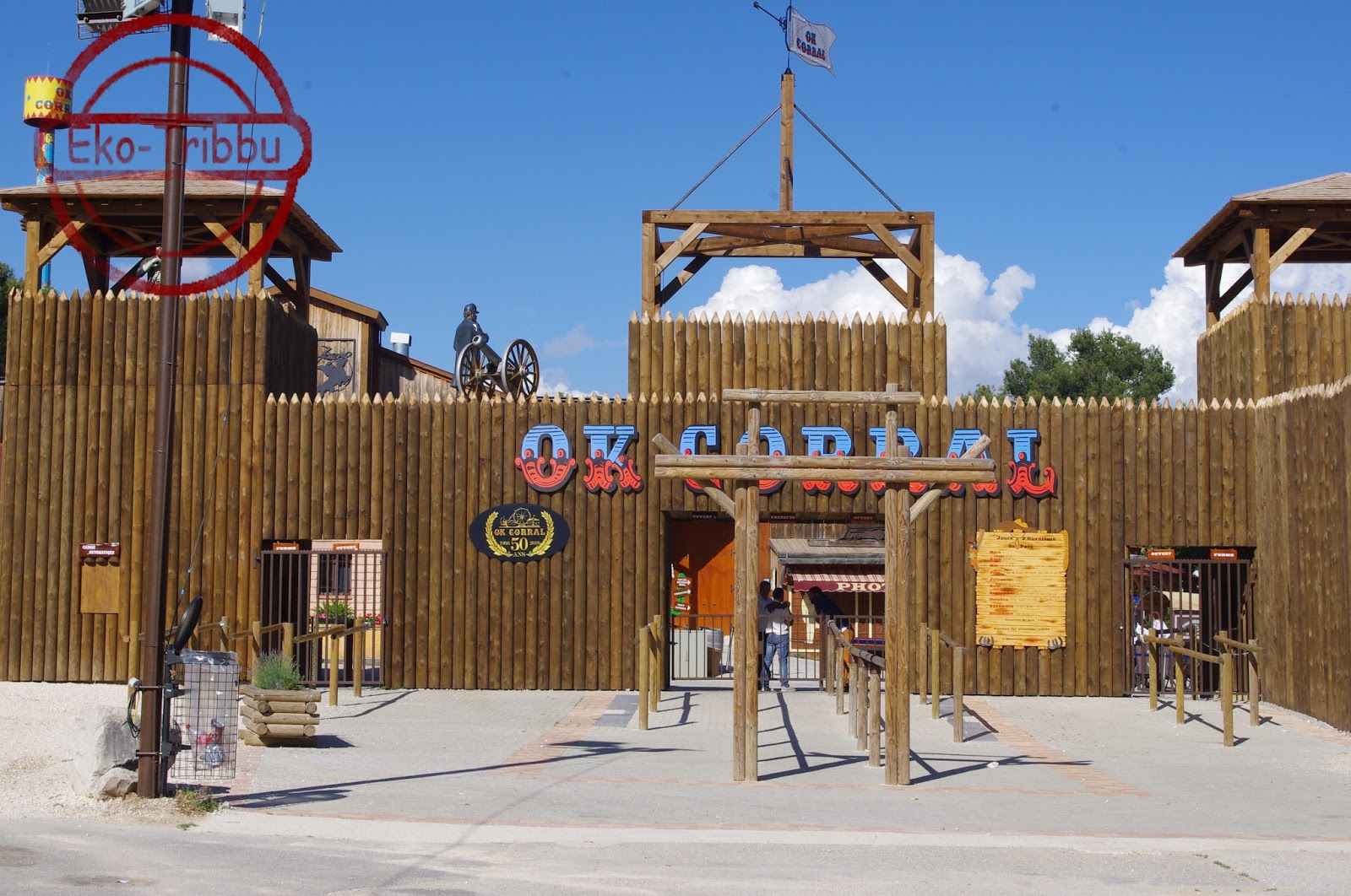 Eko-tribbu: Une journee a Ok Corral