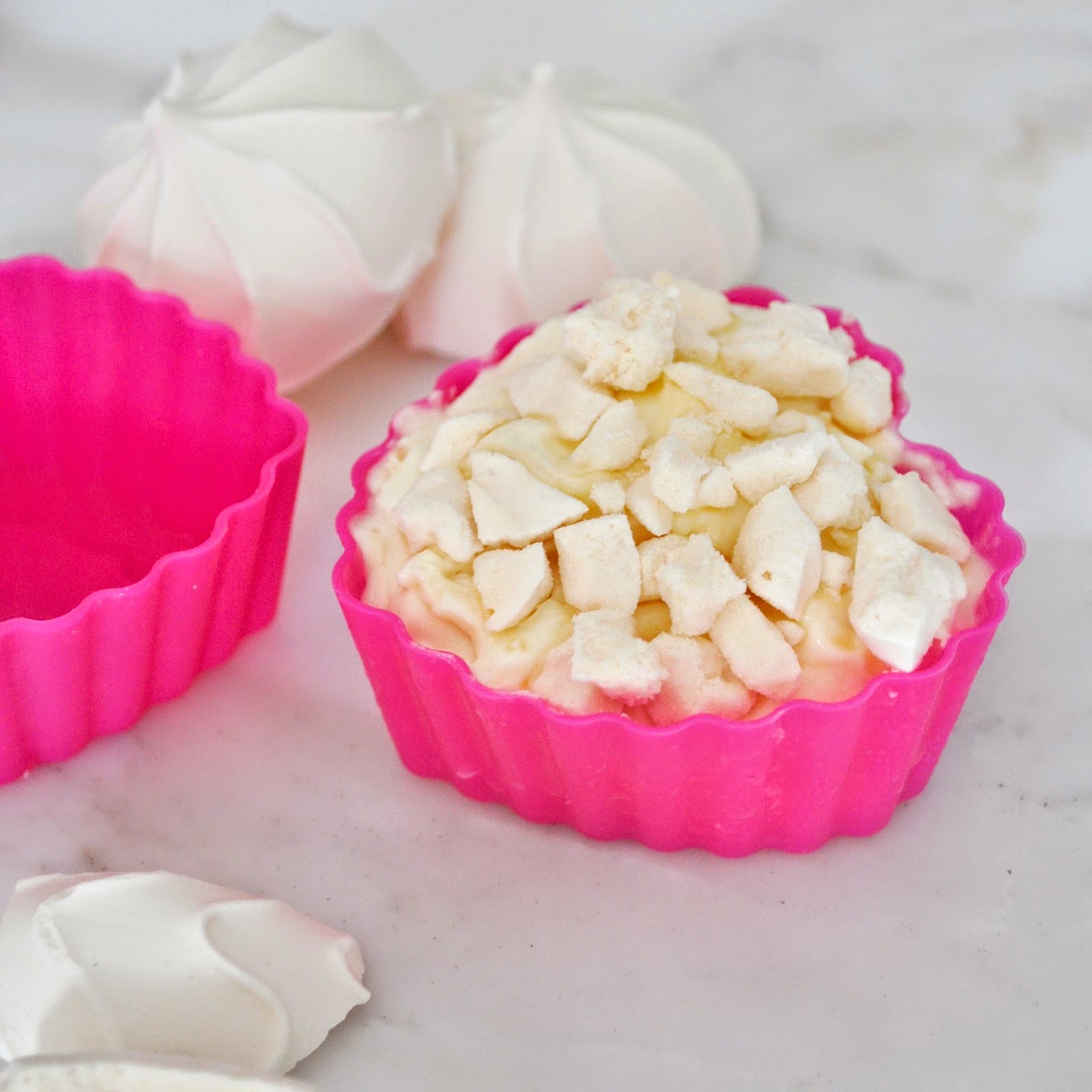 Cooking with Manuela: Frozen Meringue Cups Drizzed with Hot Chocolate Sauce