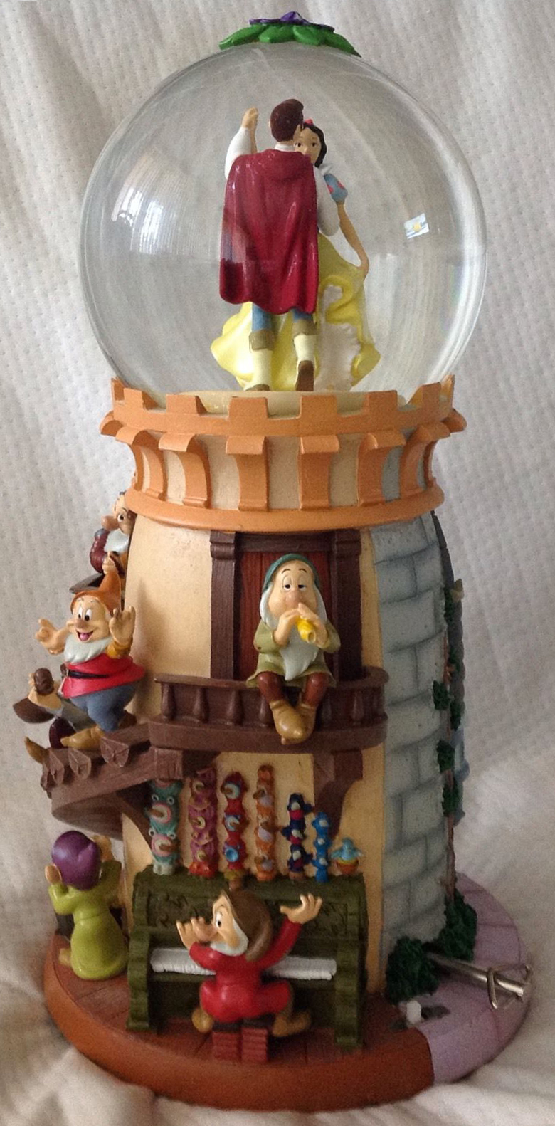 Filmic Light - Snow White Archive: Snow White & Prince Dancing Pedestal ...