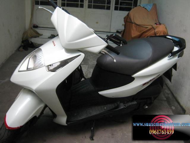 Sơn Xe Sài Gòn tại tp KonTum cho ra mắt mẫu Sơn xe Honda DYLAN đủ màu ...