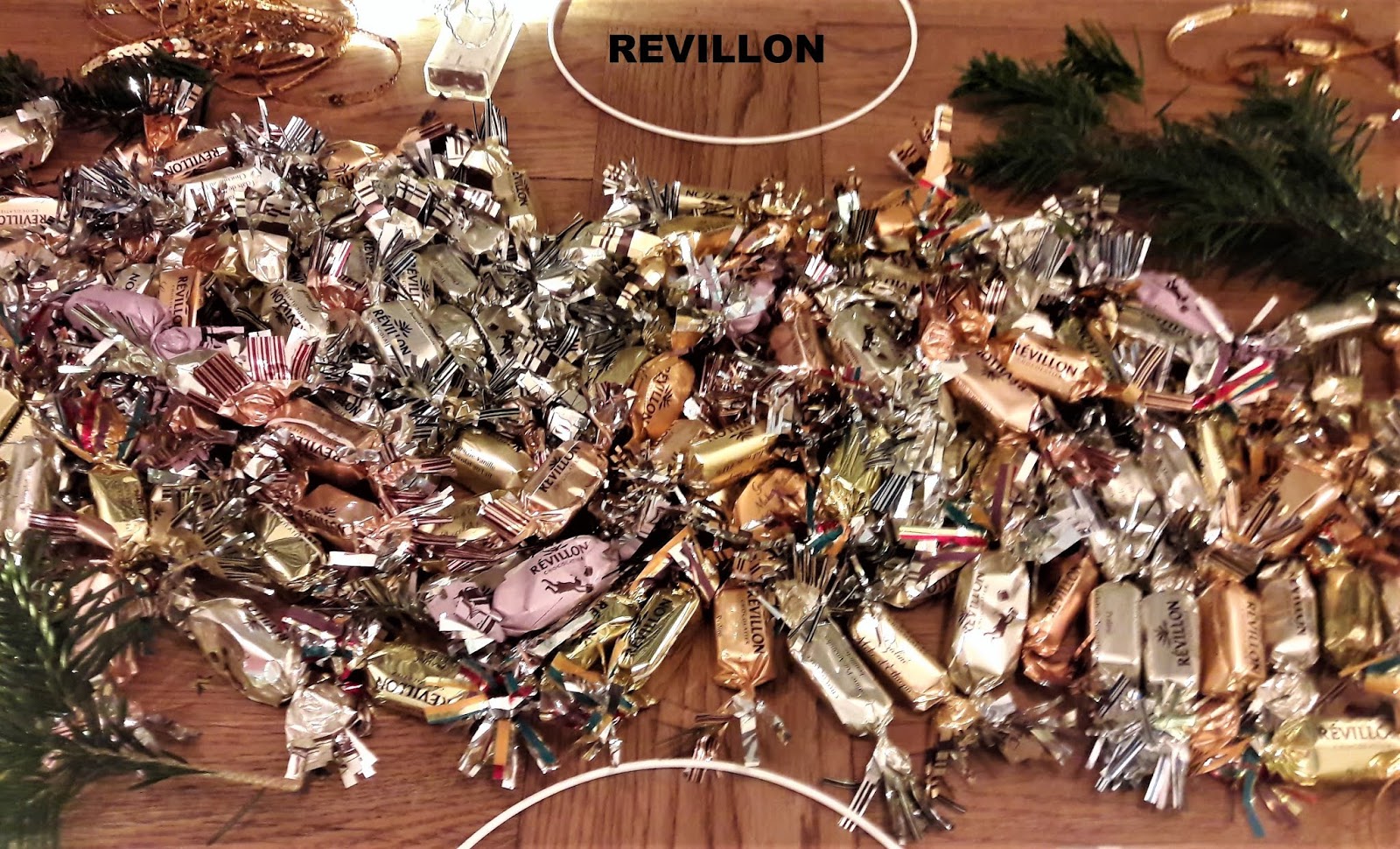 Revillon chocolatier depuis 120 ans - DAME SKARLETTE