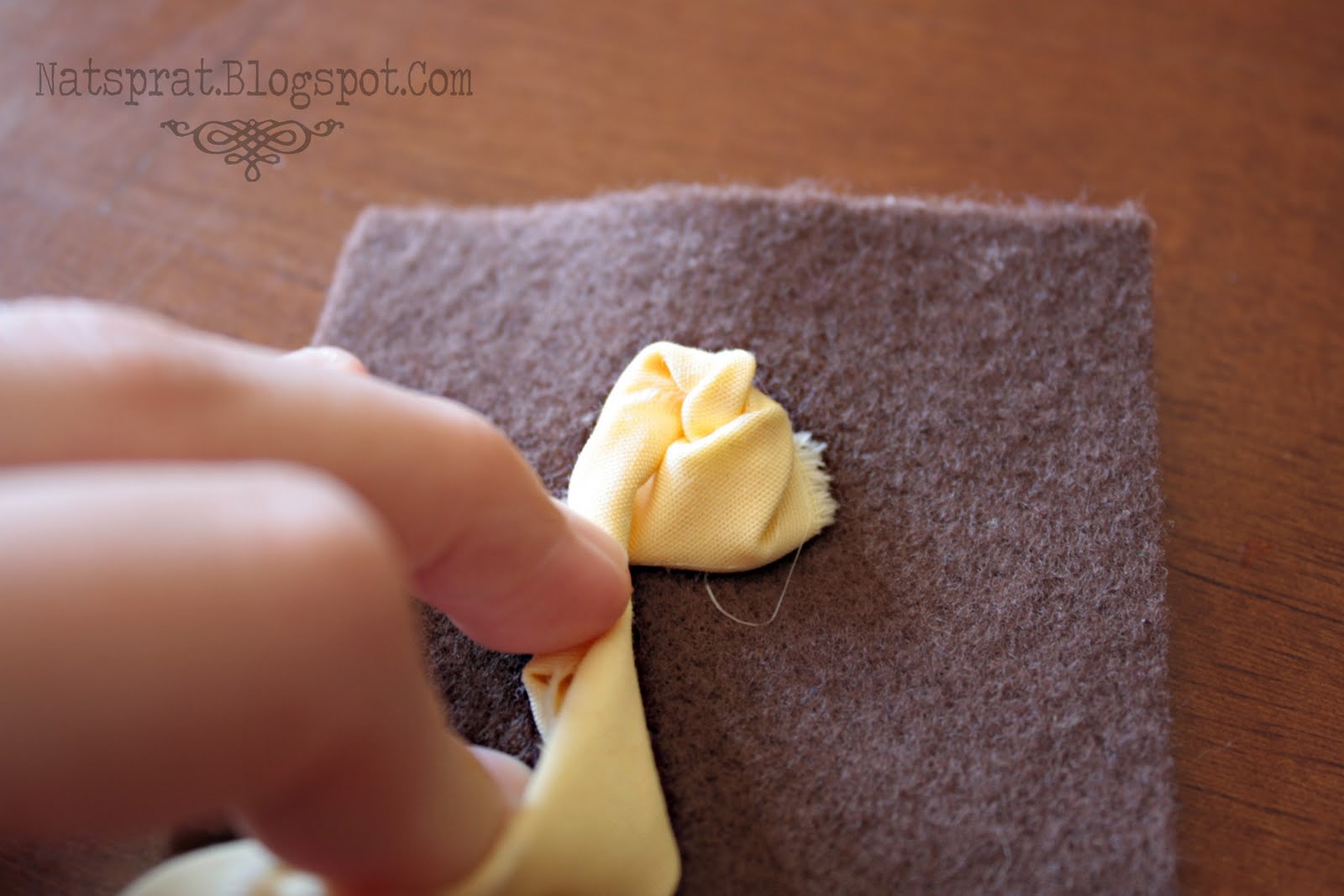 NatSprat: Rolled Fabric Rosette Headband Tutorial!!!