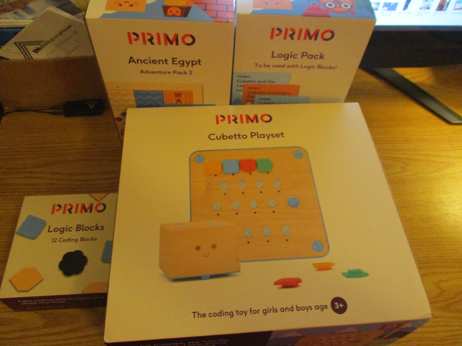 Missy's Product Reviews : Primo Toys Cubetto Holiday Gift Guide 2017