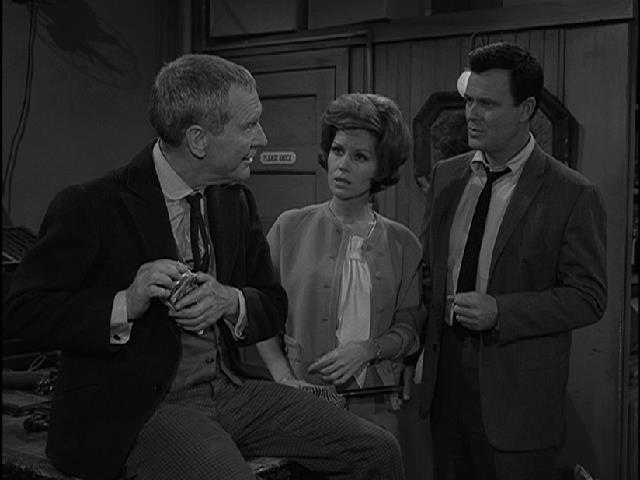 The Twilight Zone Vortex: "Printer's Devil"