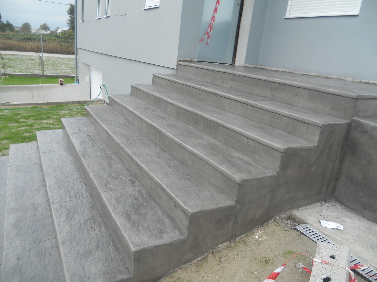 ΣΤΑΜΠΩΤΑ ΔΑΠΕΔΑ ΤΣΑΜΠΟΥΡΗΣ: OVERLAY stamped concrete