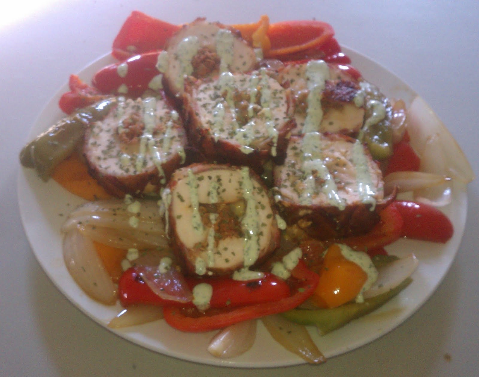 Texas Cookin' at Home: Enrollado de Pollo Picoso