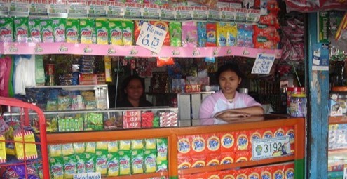 Piso and Beyond!: 8 Sari Sari Store Designs and Concepts
