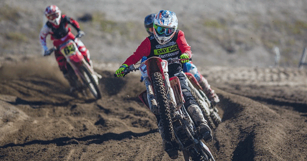 Kumpulan Video Drag Balap Motor Liar Terbaru - MeAplikasi