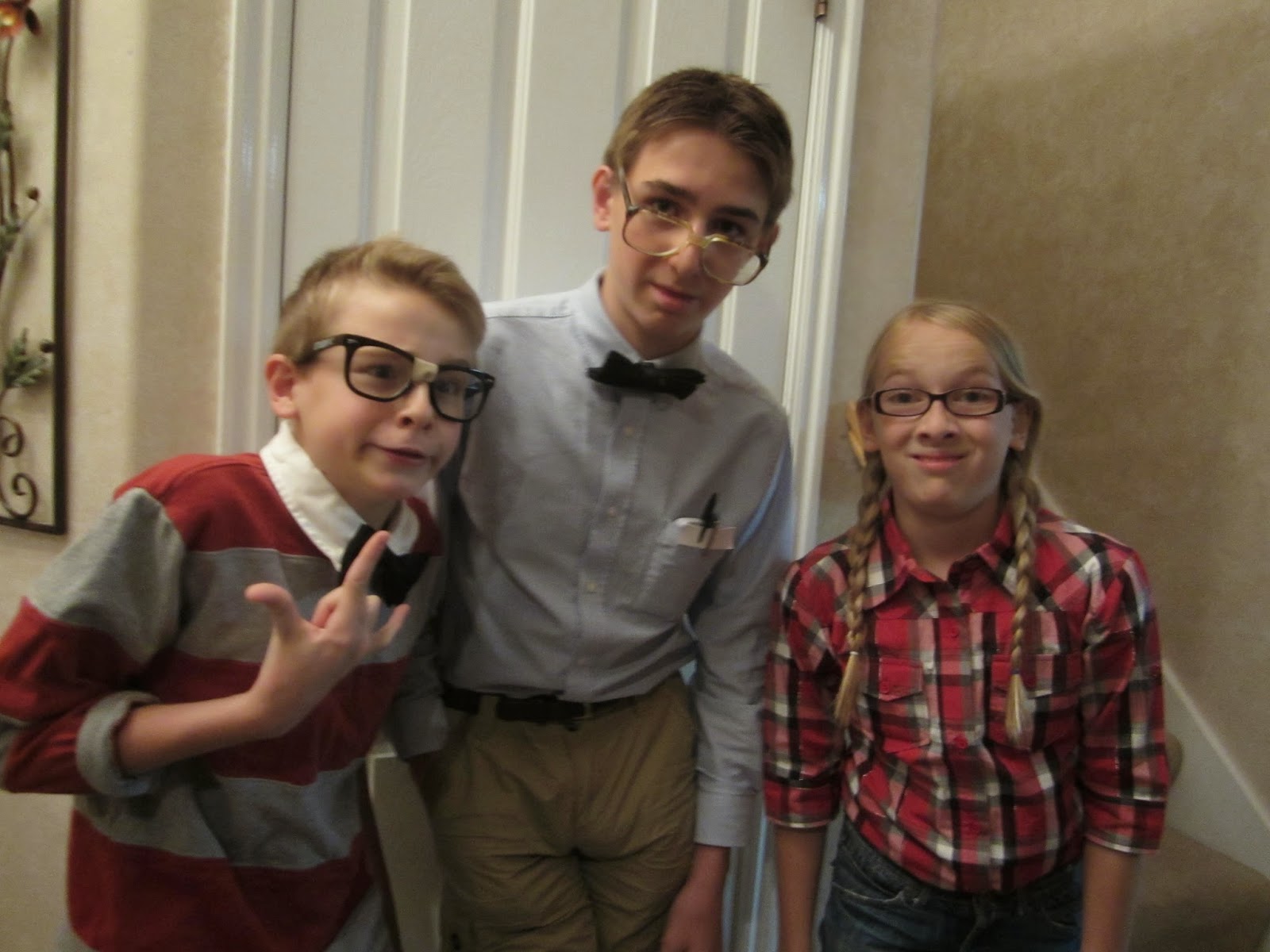 Our Life with 12 Kids * **: Nerd Day