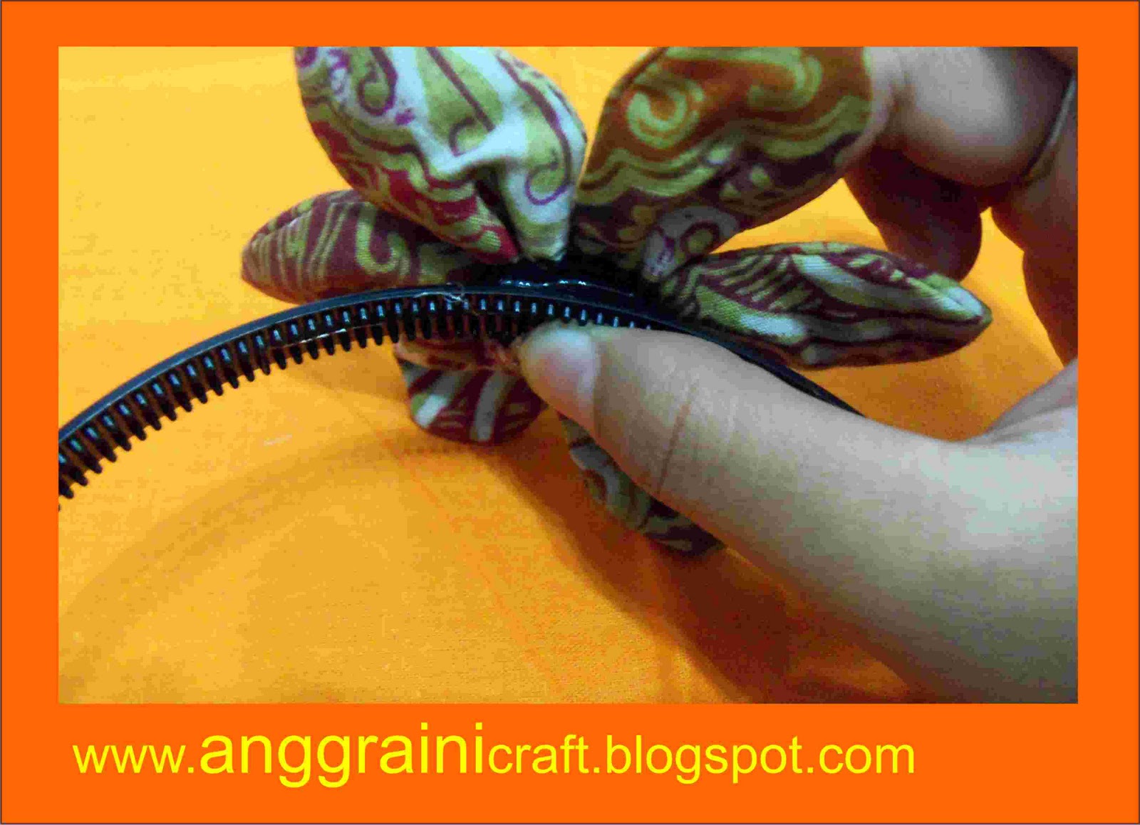 Anggraini craft: tutorial: Bondu cantik dengan hiasan bunga perca