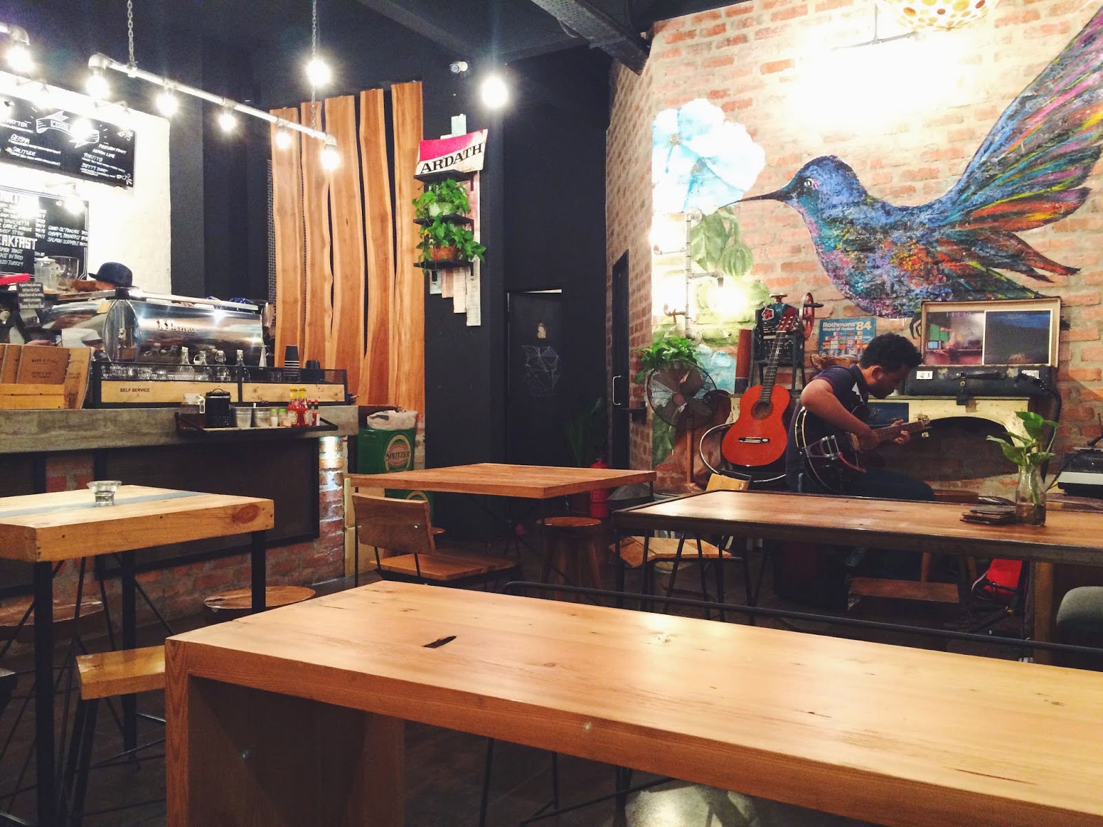 Wood & Steel Cafe @ Kota Damansara