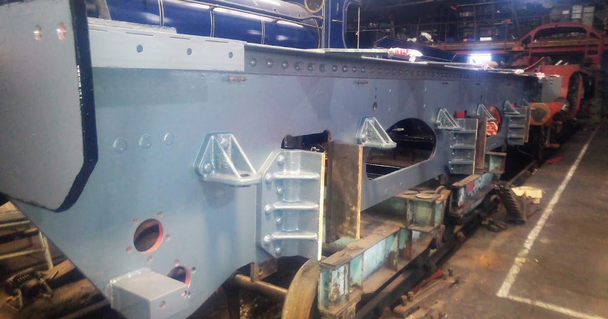 5025 The oldest surviving LMS Black 5: Another tender milestone 12.12.18