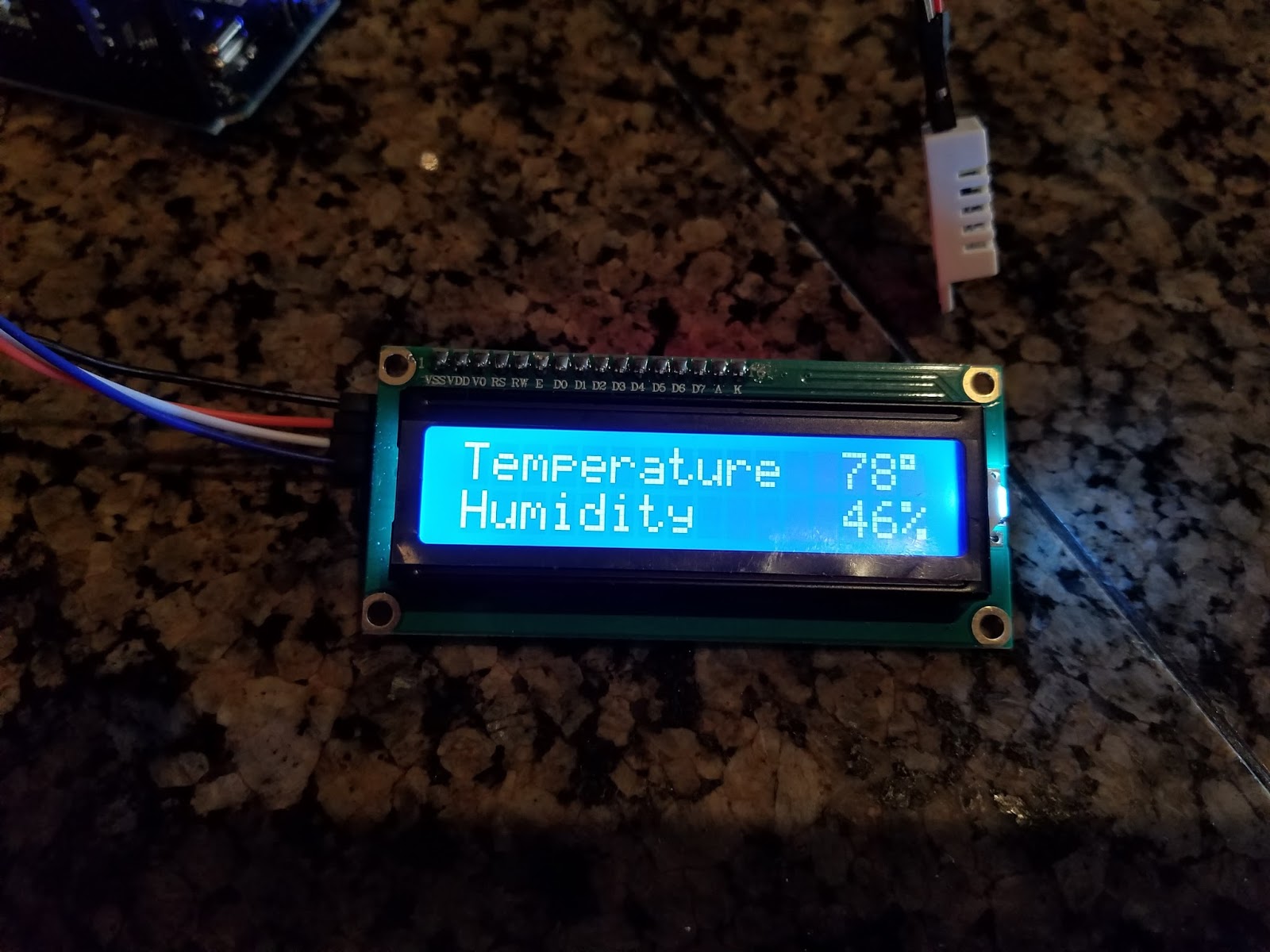 Desert Home: Simple Temperature and Humidity Sensor