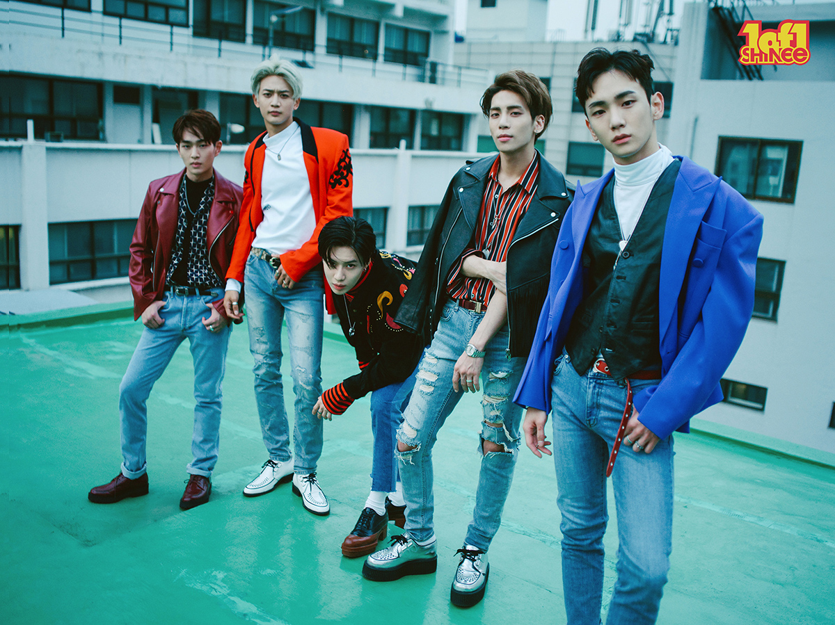 Review MV ::: 1 Of 1 - SHINee - Hello Korea