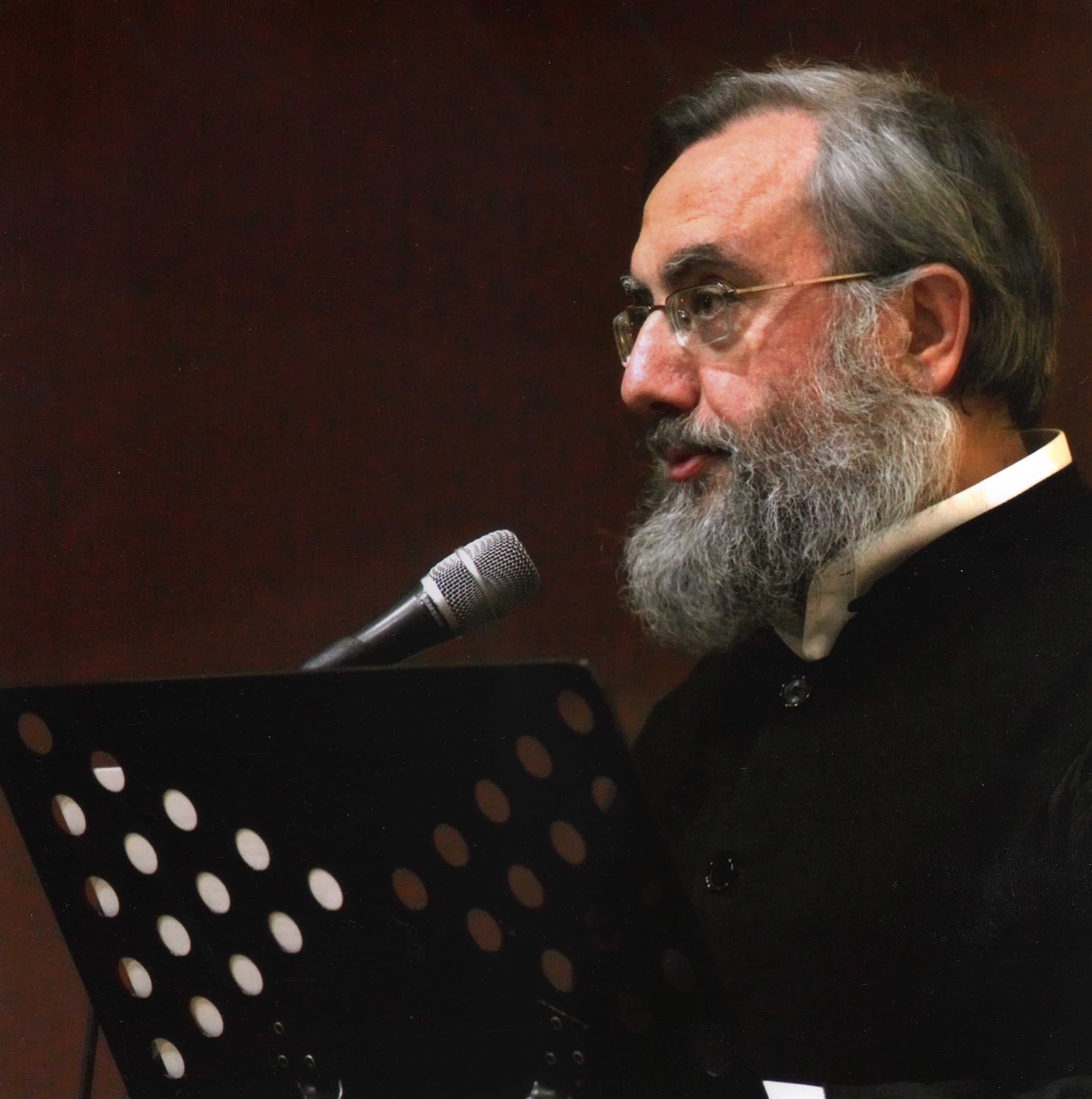 Ιδιωτική Οδός: π. ΒΑΣΙΛΕΙΟΣ ΘΕΡΜΟΣ: Ἡ ἄδηλη «ποίηση» τῶν κρυφῶν «ἱερέων»