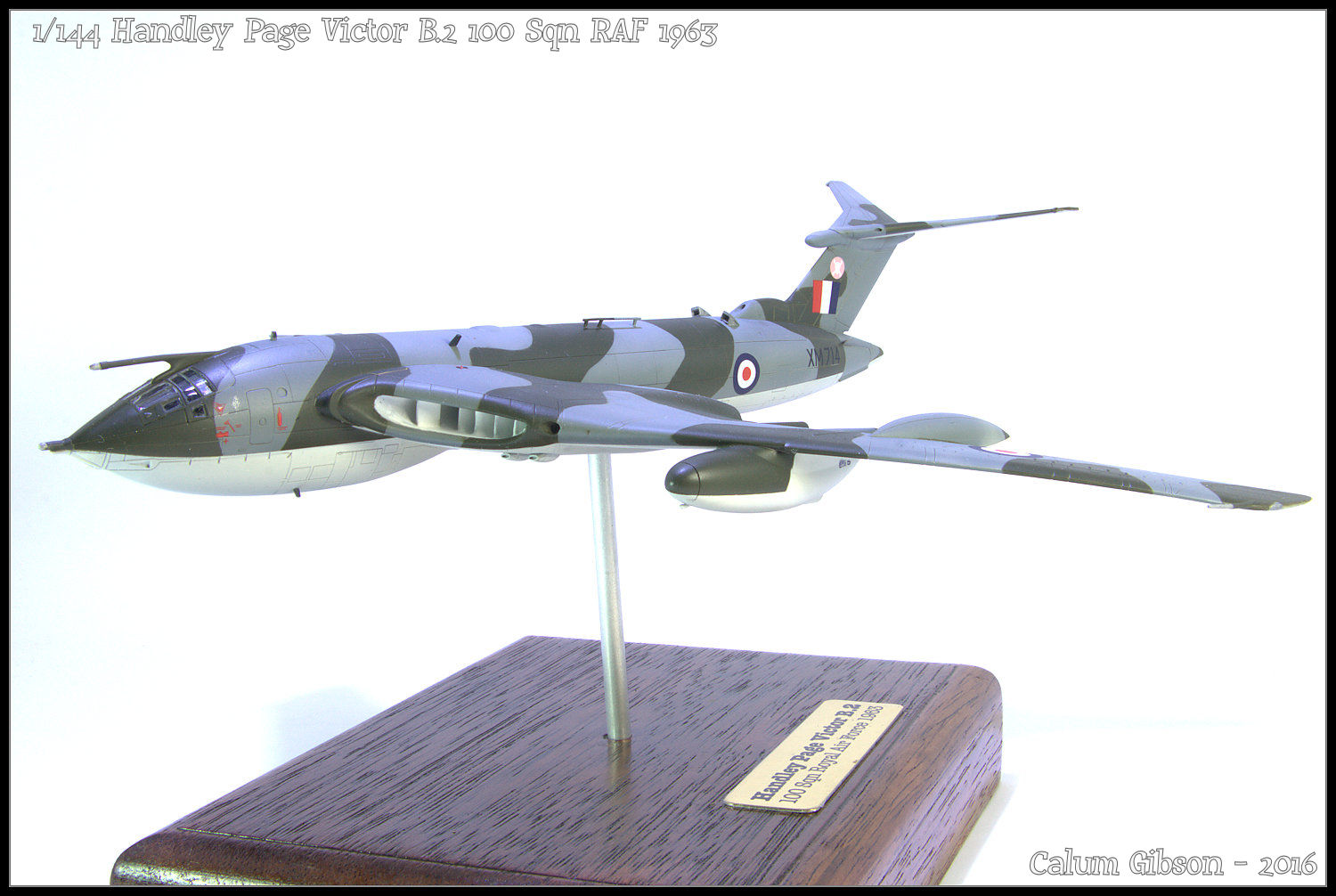 The Hamfisted Modeller: 1/144 Handley Page Victor B.2 - 100 Sqn Royal ...