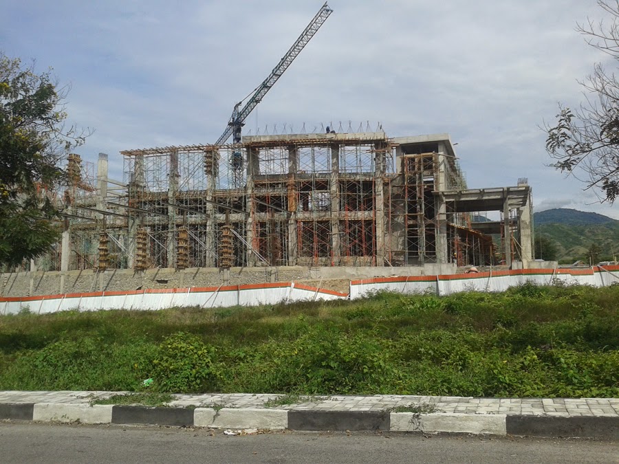 positif: perkembangan universitas tadulako