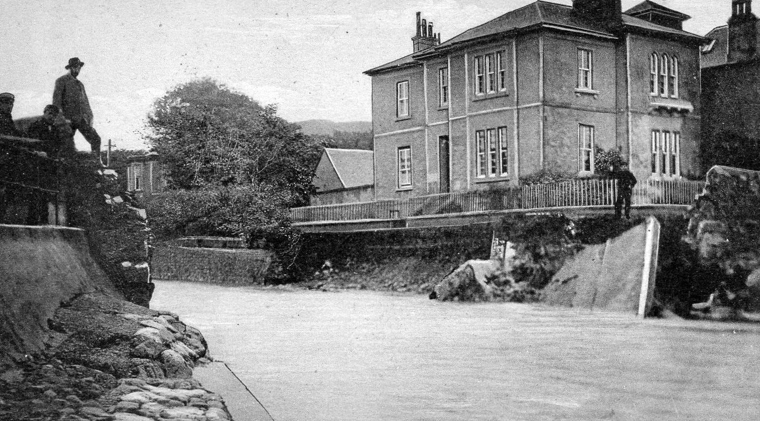 Tour Scotland: Old Photographs Gogo Bridge Largs Scotland