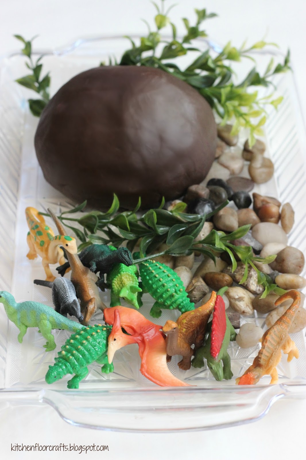 Kitchen Floor Crafts: Dinosaur Playdough Play