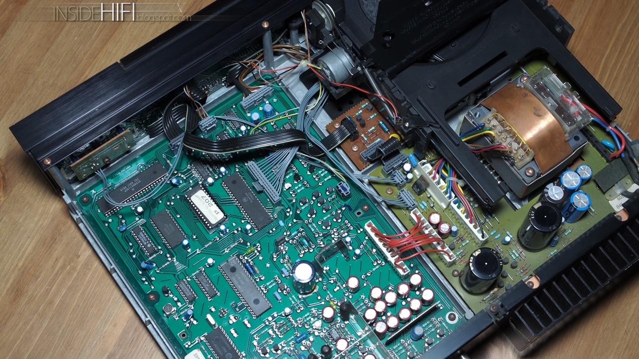 Inside Hi-Fi: Philips CD 880 (CD880/00R)