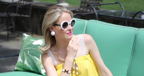 the pink clutch ...: Bar Cart Series ... No. 5 Teggy French