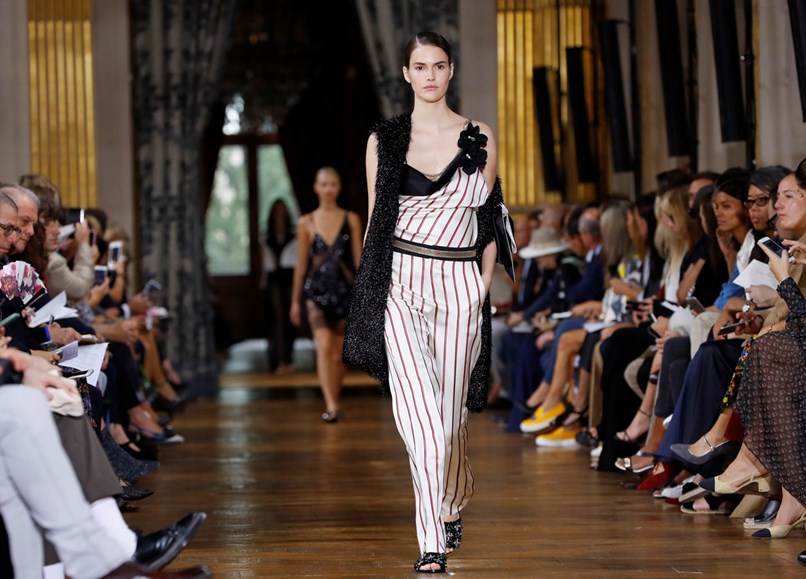 Lanvin | Desfile coleção primavera-verão 2017 ~ Mad Moda - vestir moda