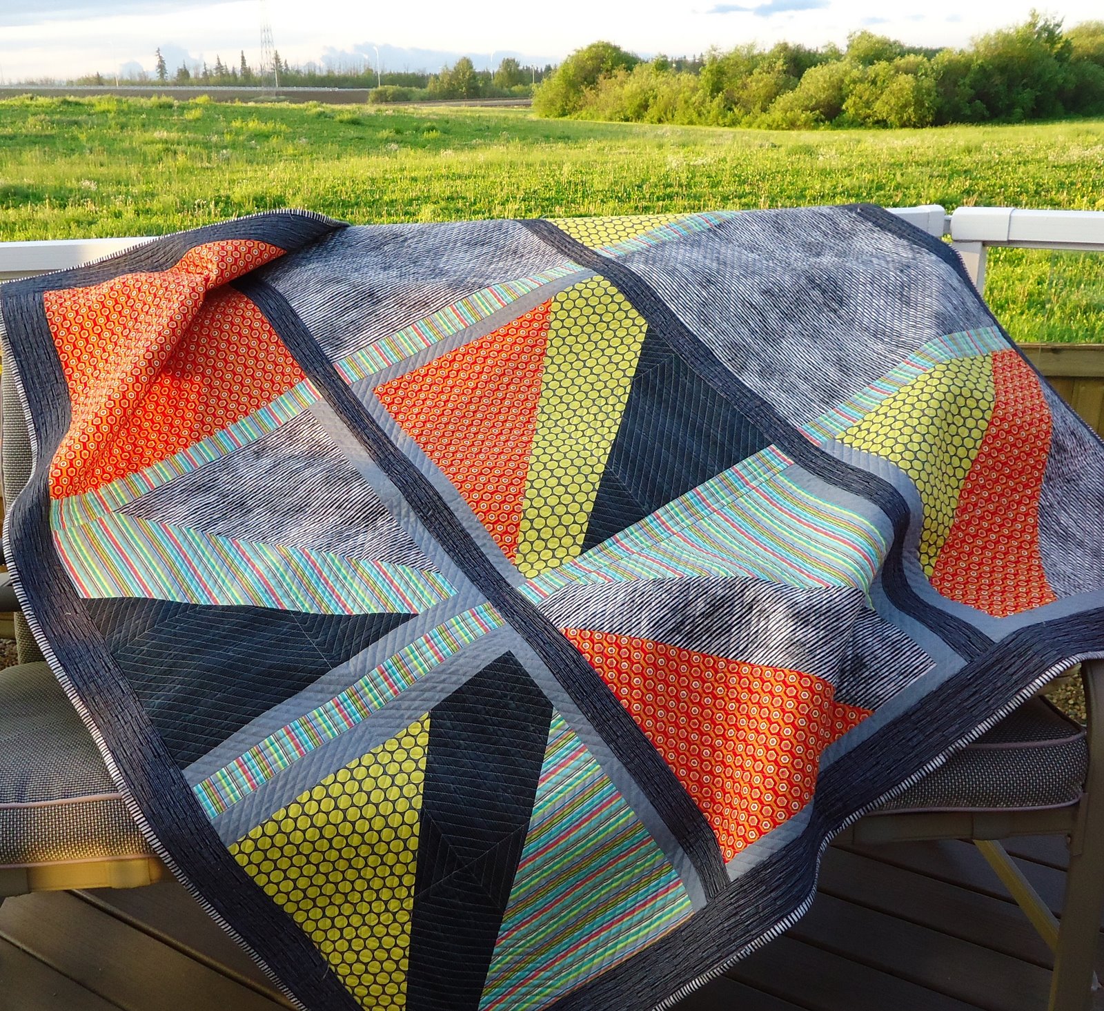The Quilting Edge: Dresden Gone Urban/Lily's Quilts QAL