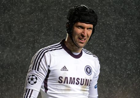 Petr Cech Profile and Images | FOOTBALL STARS WALLPAPERS