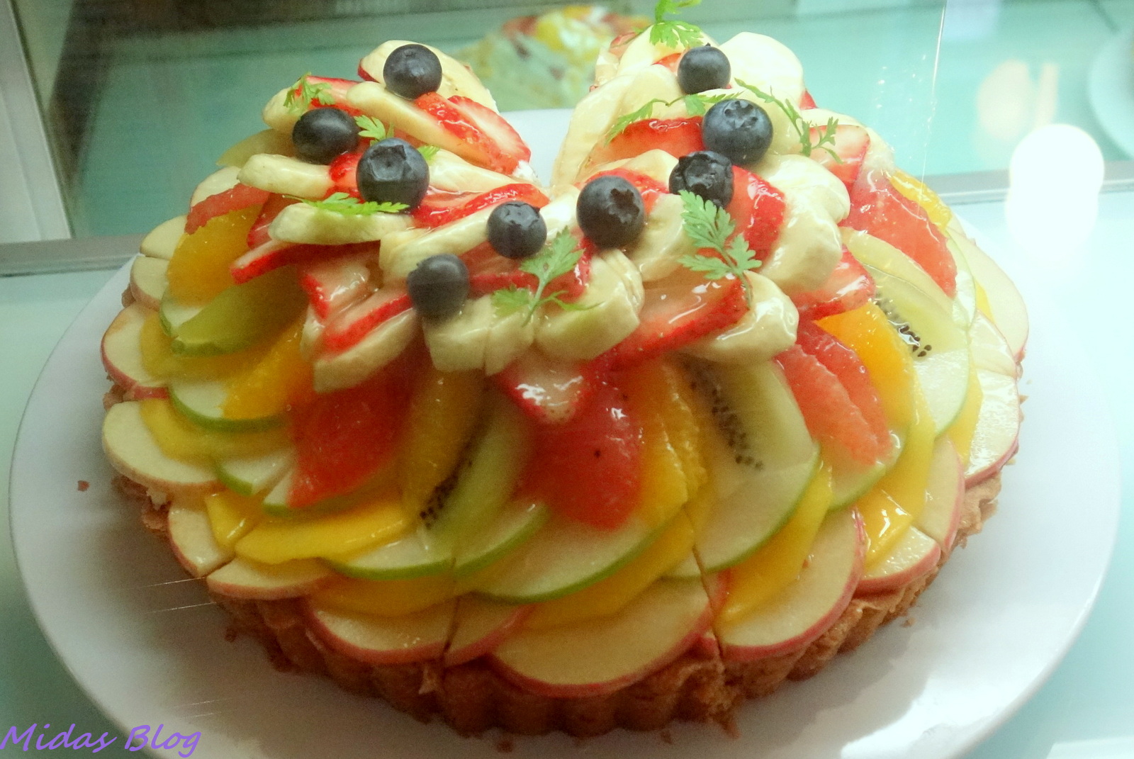 Midas Food n Travel Blog: Very yummy fruit tarts from Fruit Paradise!
