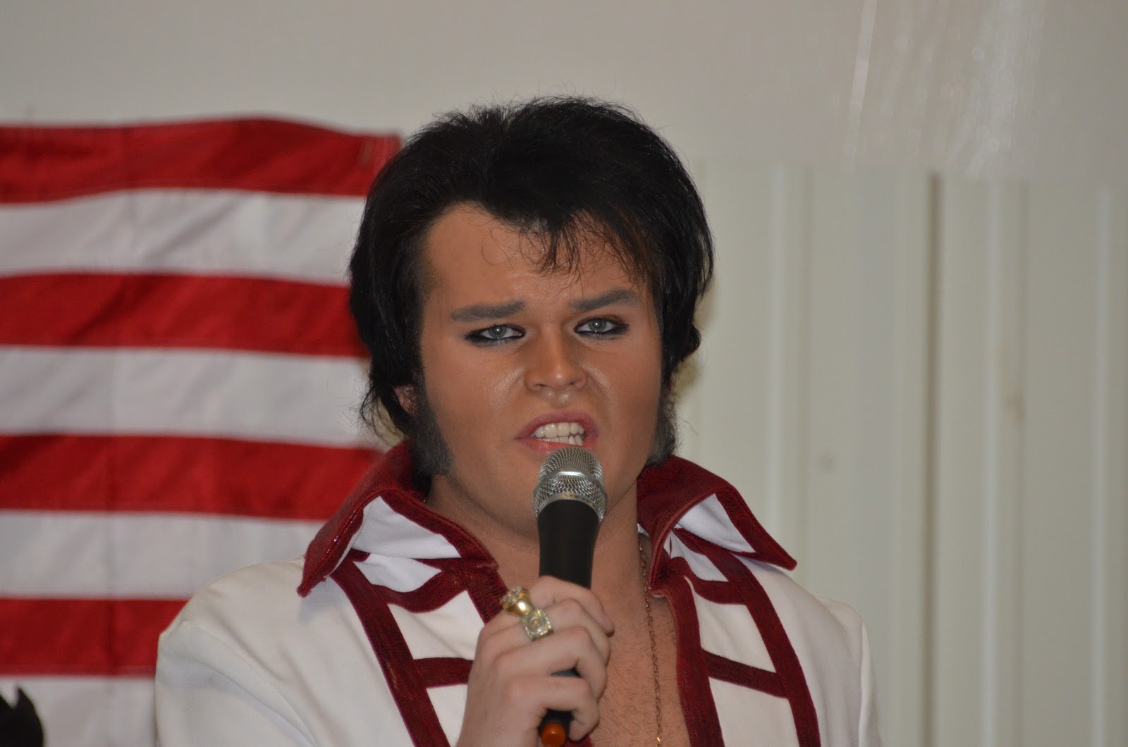 Golden years done right: Elvis show, Michael Cullipher