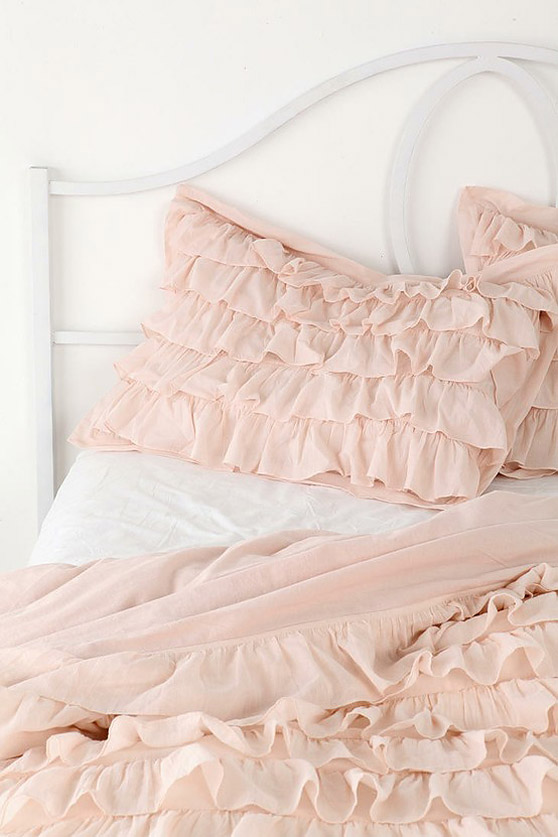 pink ruffle bedding | Light pink duvet cover, Pink duvet, Chic bedroom