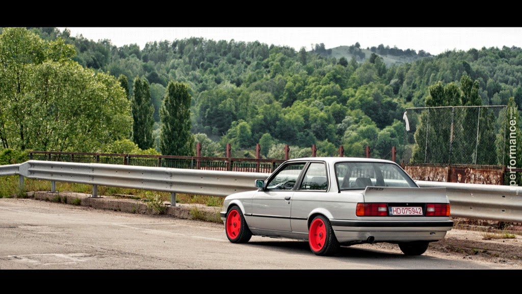 Rperformance: SNAPSHOT | bmw e30 | spoiler